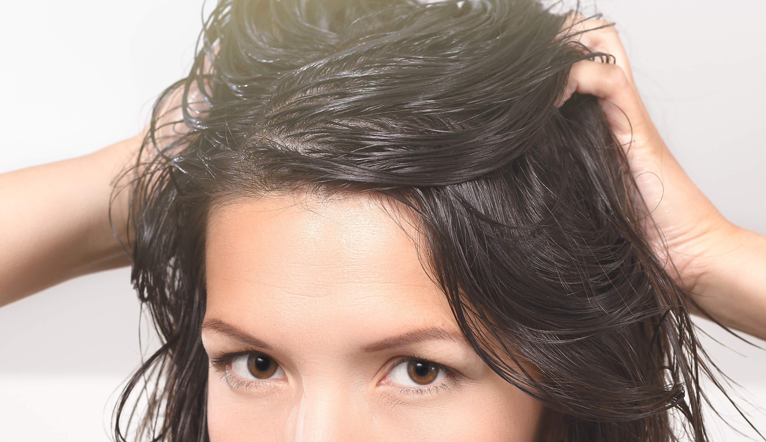 What’s the Real Difference between Clarifying vs Chelating Shampoo ...